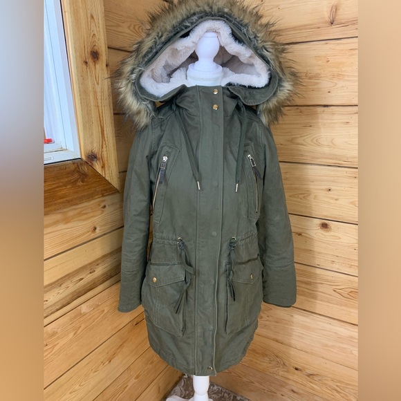 Dex | Jackets & Coats | Green Winter Jacket Faux Fur Trim Military Army ...